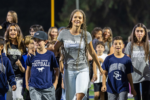 Homecoming Festivities UNITE Our Community News Sierra Canyon School